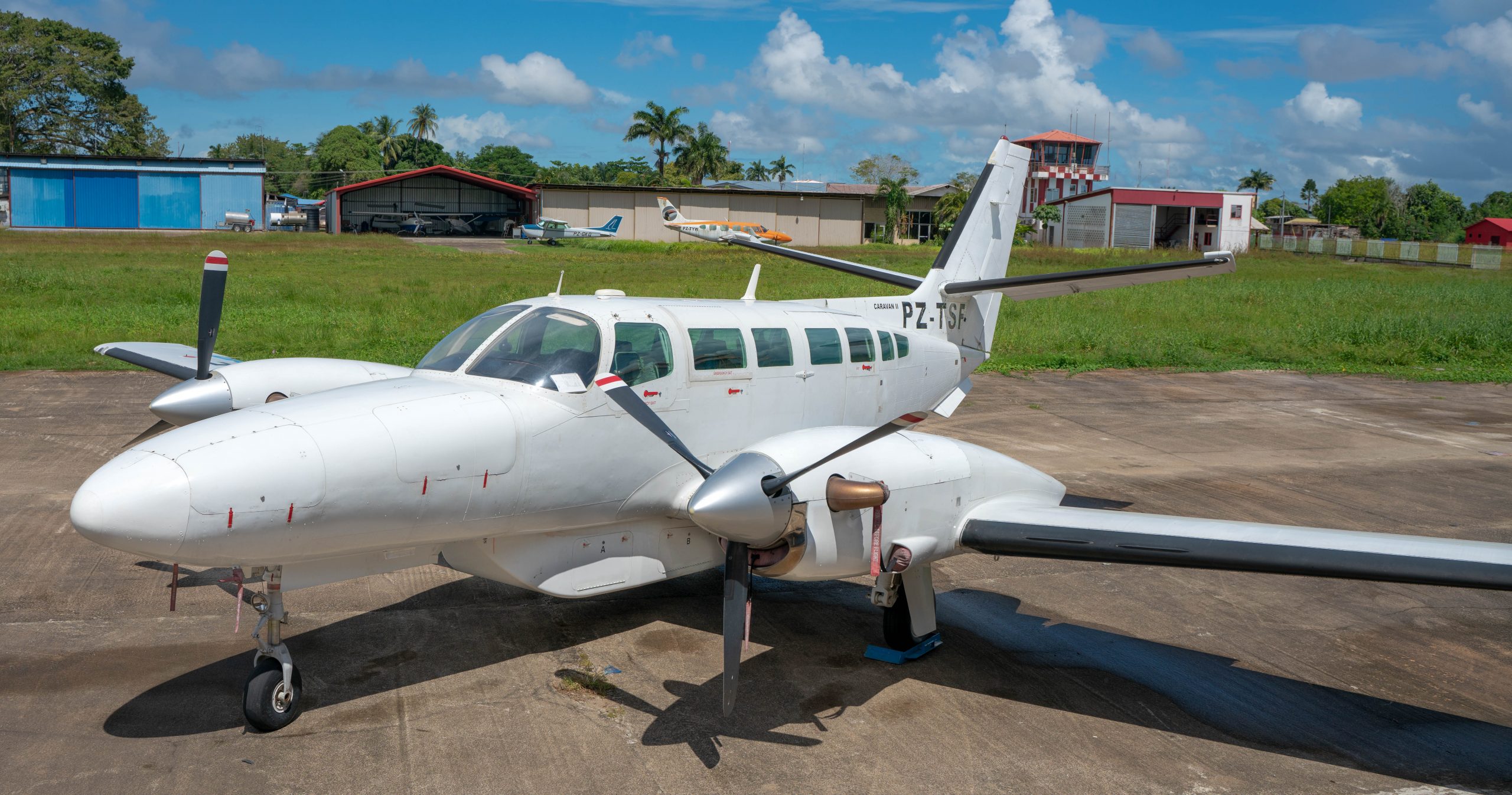Reims-Cessna F406 Caravan II - Bluewing