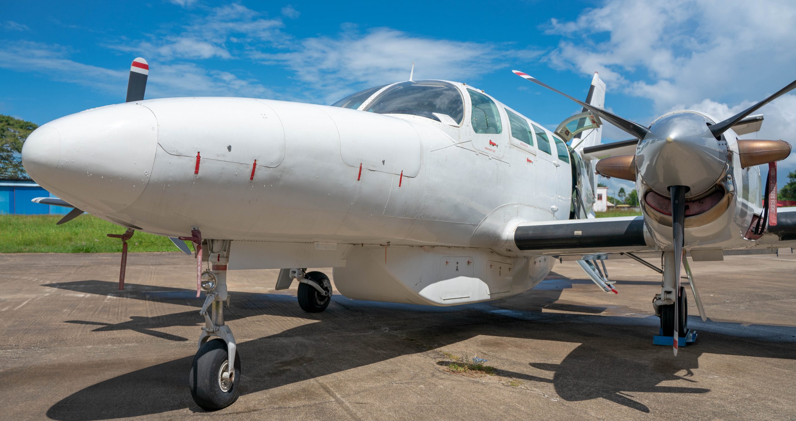 Reims-Cessna F406 Caravan II - Bluewing