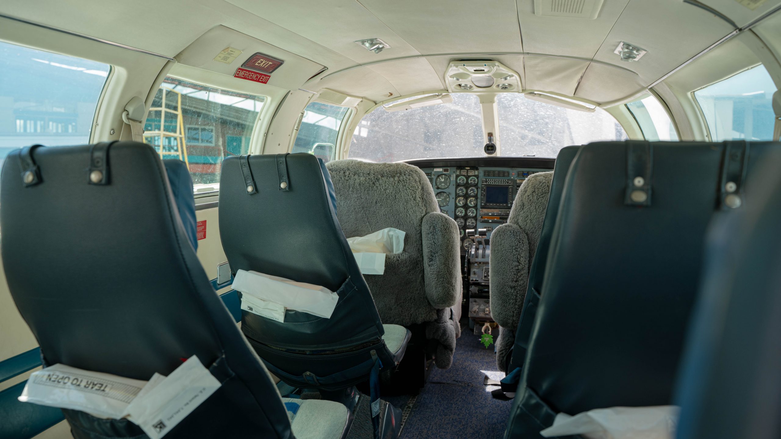 Reims-Cessna F406 Caravan II - Bluewing