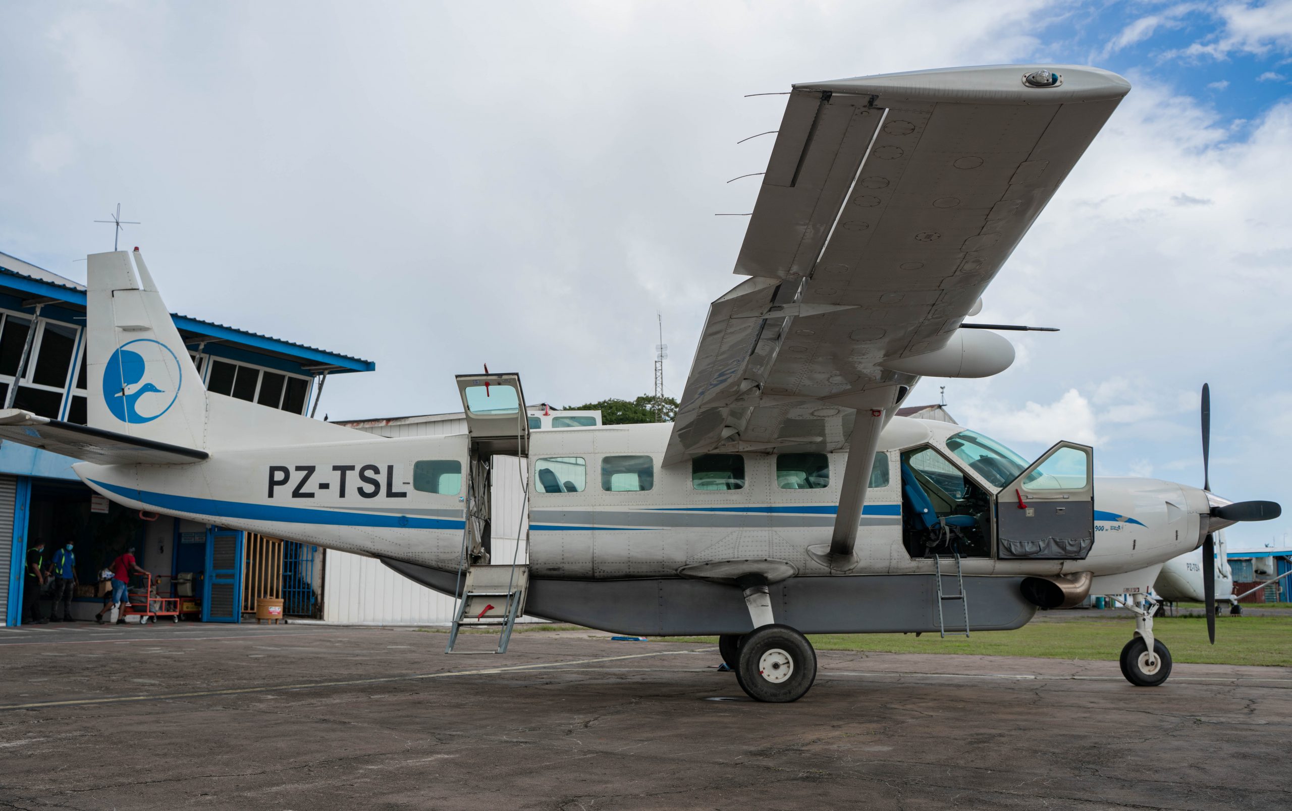 CESSNA 208 - Bluewing
