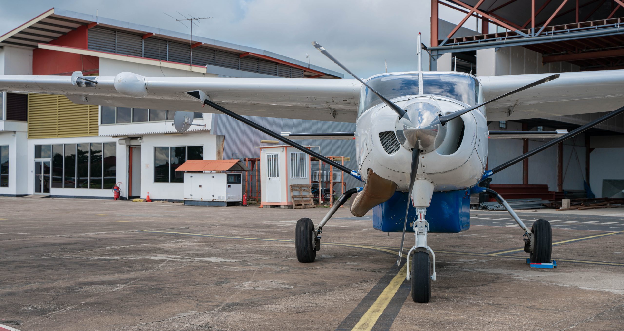 CESSNA 208 - Bluewing